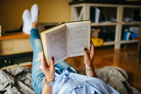 Want To Make Reading A Daily Habit Heres How To Take The First Steps The Fanscotian