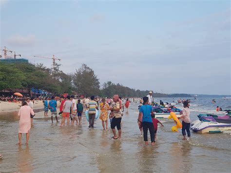 ក្នងឱកាសបុណ្យចូលឆ្នាំប្រពៃណីជាតិខ្មែរ រយៈពេលបីថ្ងៃ ខេត្តព្រះសីហនុ ទទួលបានភ្ញៀវទេសចរជាតិ