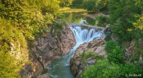 18 წლის ბიჭს ეძებენ ყველა შეშფოთებულია ადგილზე სამაშველო სამუშაოები მიდის Inews