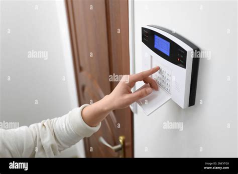 Security System Sensor On Door Hi Res Stock Photography And Images Alamy