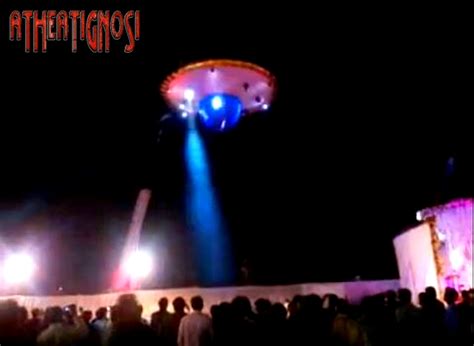 Ufo ΦΕΡΝΕΙ ΤΗ ΝΥΦΗ ΚΑΙ ΤΟ ΓΑΜΠΡΟ ΣΤΟΝ ΠΙΟ ΕΠΙΔΕΙΚΤΙΚΟ ΓΑΜΟ ΠΟΥ ΕΓΙΝΕ ΠΟΤΕ ΣΤΗΝ ΙΝΔΙΑ {ΒΙΝΤΕΟ