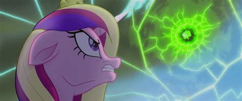 文件 Cadance Holding Back The Obsidian Sphere Mlptm Png 小马中文维基 Mlp中文维基 我的小马驹：友谊就是魔法中文维基 灰机