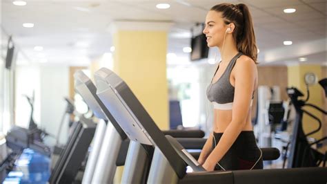 유산소 끝판왕 러닝머신 ‘안전하게 달리기 Youtube