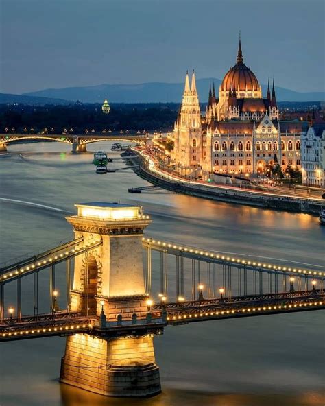 ბუდაპეშტი ვენა ბუდაპეშტი 0 Gel Turebi Ge