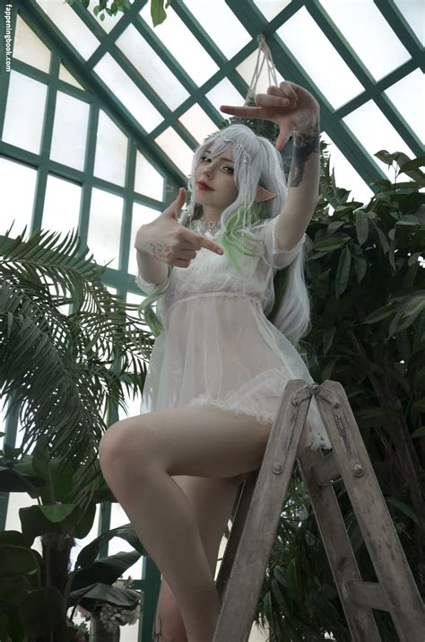 Flutterow Flutter Flutterow Nude OnlyFans Leaks Fappening FappeningBook