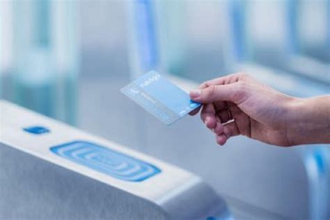 Navigo Le Prix Du Pass à 75 Euros Risque Daugmenter En 2023