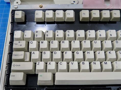 1994 IBM Model M 1391401 Made For IBM By Lexmark 14 NOV 94 ClickyKeyboards