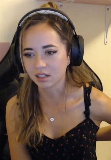 Foto De Maya Ssb Instagram Mayahiga Foto De Maya Ssb Instagram Mayahiga