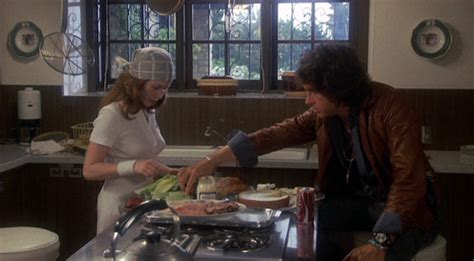 Naked Carrie Fisher In Shampoo