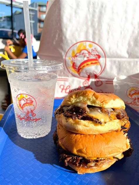 Inside Hyphy Burger West Oaklands New Hyped Spot For Smash Burgers
