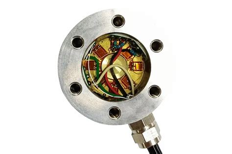 Strain Gauge Load Cell Sensors From Lcs Tech For Precision Measurement