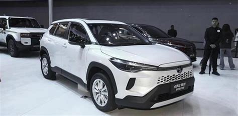2026款卡罗拉锐放：落地参考配置推荐，千万别买错买贵！suv什么值得买