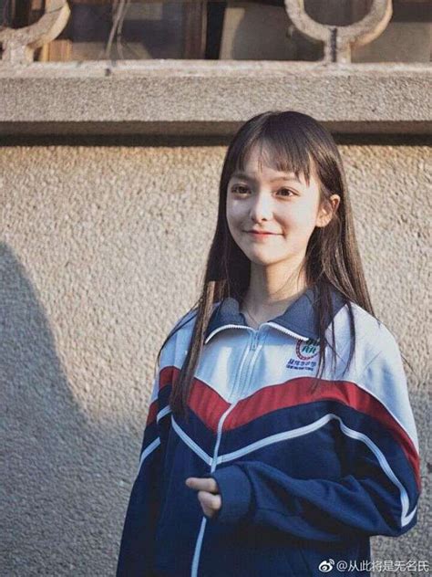 你见过最美的高中女生是什么样子？ 知乎