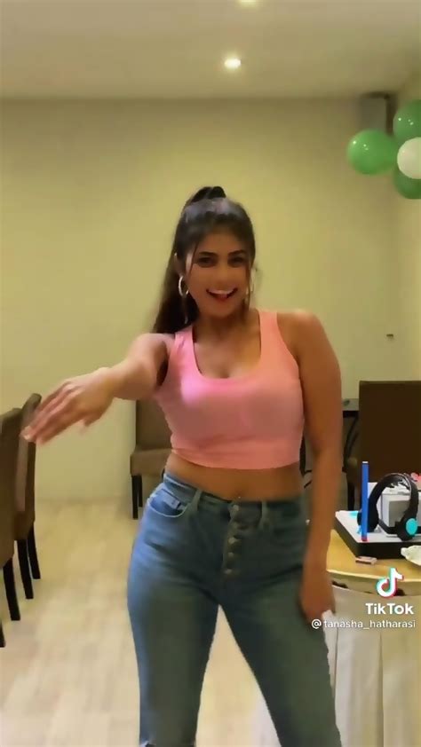 Sri Lankan Hot Actress New Eporner Sri Lankan Hot Actress New Eporner