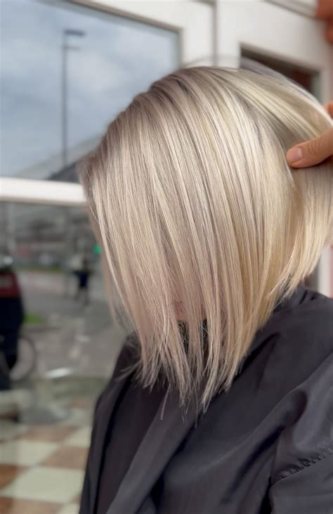 16 Best Short Summer Haircuts To Refresh You