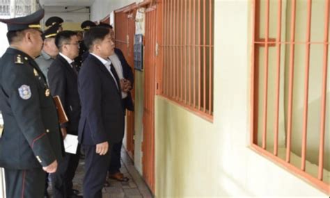 ХЗДХ ийн сайд Х Нямбаатар хорих ангийн үйл ажиллагаатай танилцжээ