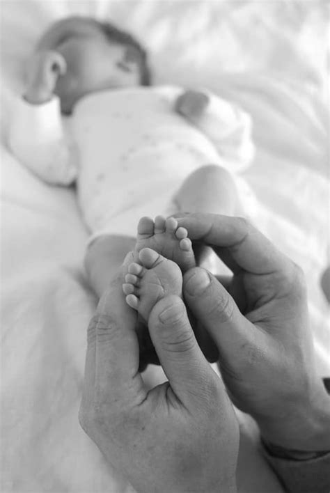 Дутуу тээлттэй төрсөн ээжүүд