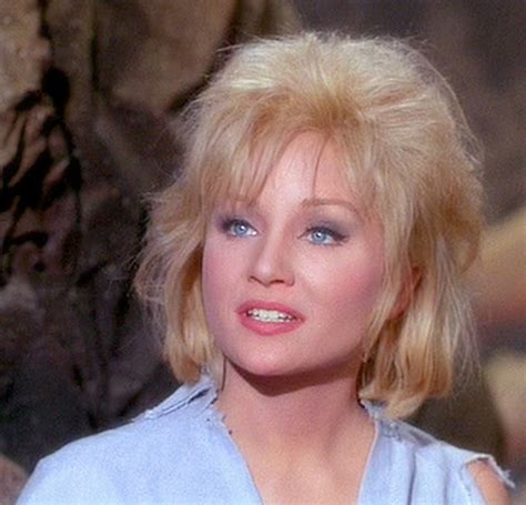 Susan Oliver Picture