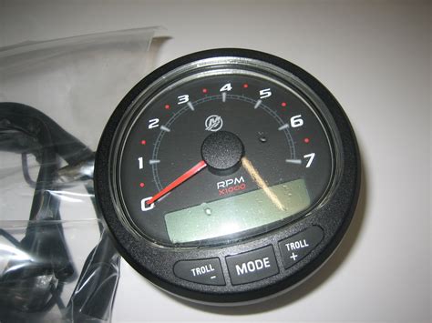 Mercury Smartcraft Sc1000 Tach Tachometer 3 Of 3 8m6003256 0 7000rpm Max Marine Outlet