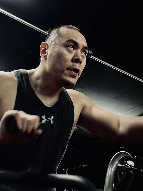 深一度｜張誌磊40歲了，他將揮出中國拳擊的最重一拳 新浪香港