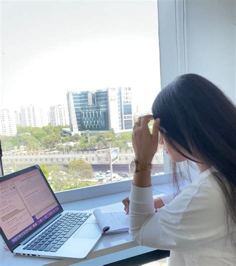 Deeksha Shrivastava On Linkedin Marketing Target Customer Web3 Growth Communication