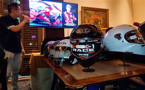 Cek Keunggulan Helm Kyt Kx1 Race Gp Dan Kyt Ttr Jet Segini Harganya