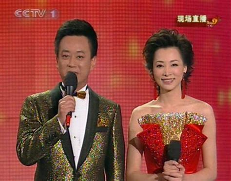 图文2009年央视春节晚会 主持人朱军董卿 影音娱乐 新浪网
