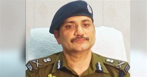 जिसको एनकाउंटर में मार गिराया अब उसकी बेटी का बोर्डिंग स्कूल में कराया