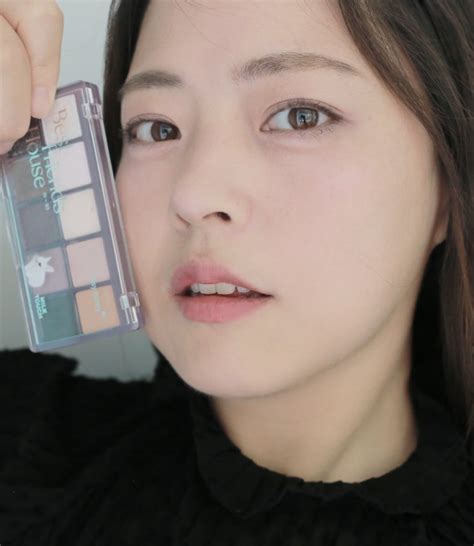 아이섀도우 팔레트 추천 다양하게 쓰이는 밀크터치 프렌즈하우스팔레트 네이버 블로그