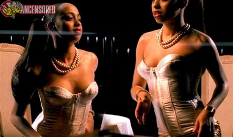 Naked Caryn Ward In Bossn Up