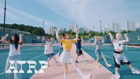 Weverse Chuu Media Chuu 2nd Mini Album Strawberry Rush