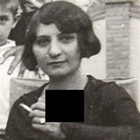 بی‌ بی خاور اسفندیاری بختیاری مونث قجری که یکی از زیباترین دختران