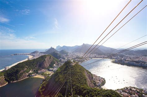 리오 데 자네이 브라질 N에 슈가 로프 산 케이블카 역에서 보기 경관에 대한 스톡 사진 및 기타 이미지 경관 공중 뷰 공중 케이블 카 Istock