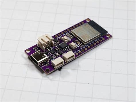 Smart Bee Designs Bee Data Logger Is A Compact Low Power Board Built Atop Espressifs Esp32 S3
