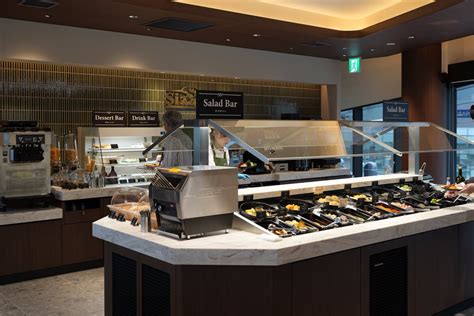 ついに品川区に初出店のシズラーも大井町トラックスに🎉 サラダバー、デザートバー、どちらも充実なラインナップで幸せ🥹特に自分で絞る🍦とトッピングにテンション爆上げ！ 大井町トラックス 大井町