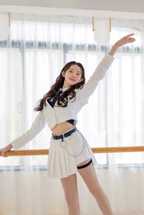 Zhang Yifan Fans Mì