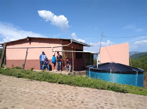 Sistema De Captación De Agua De Lluvia Un Oasis En Donde Falla La