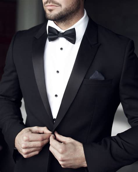 Black Wedding Suit For Groom 18 Stylish Ideas Faqs