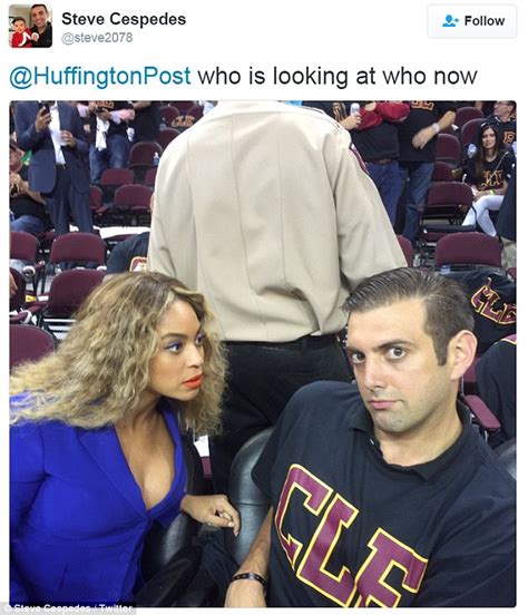 Beyonce Pokes Fun At Side Eye Photo With Man Seated Next To Jay Z At Nba Finals Daily Mail