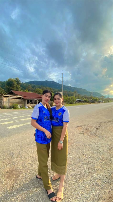 ນາງທີທອງ ສີວົງຄຳ