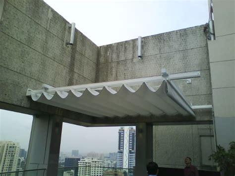 Loop Blinds Adcanvas