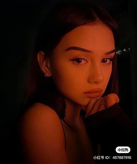Pin En 𝕘𝕚𝕣𝕝𝕤 ༶•┈┈୨♡୧┈┈•༶ Mejores Poses Para Fotos Poses Para Tomarse Fotos Foto Cara