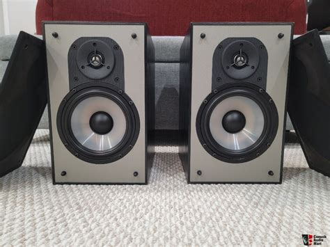 Paradigm Mini Monitors Photo 5083167 Canuck Audio Mart