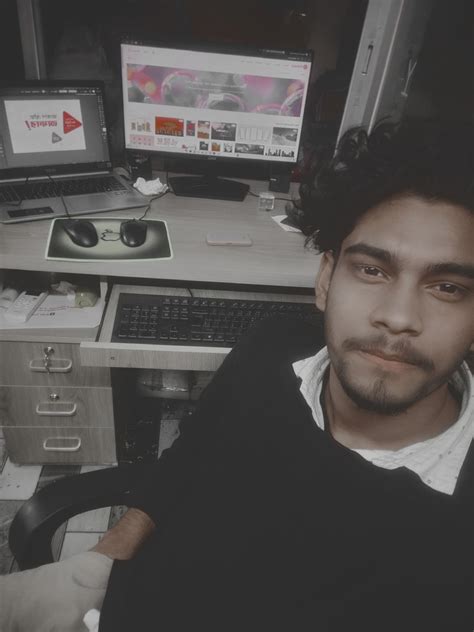 Rubaiyat Hasan On Linkedin Logodesign Graphicdesign Branding Tips Creativedesign