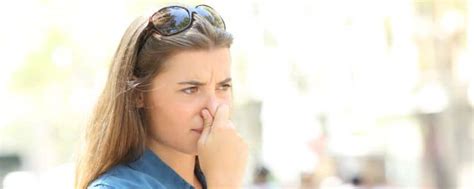 10 Reasons Why Peeing After Sex Is Important
