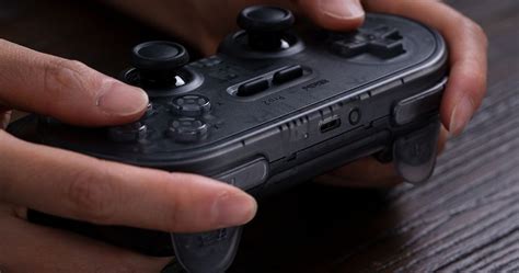 10 Rekomendasi Gamepad HP Terbaik 2024 Bikin Gaming Makin Seru Blibli Friends