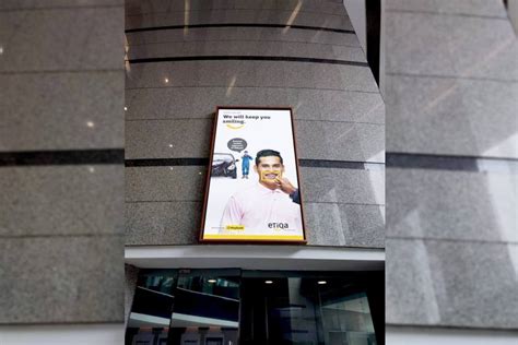 Etiqa Twins Tower P2 Fine Pitch Led Screen Main Lobby