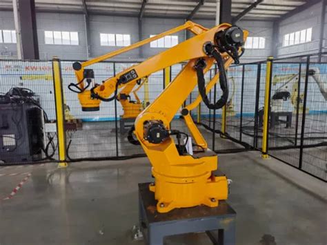 New Palletizing Industrial Robot Six Axis Welding Robot Automatic Loading And Unloading Handling
