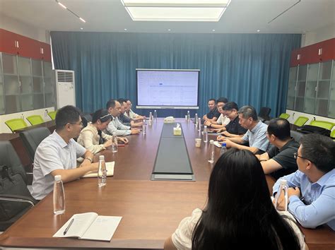 网络信息中心赴广州番禺职业技术学院考察交流