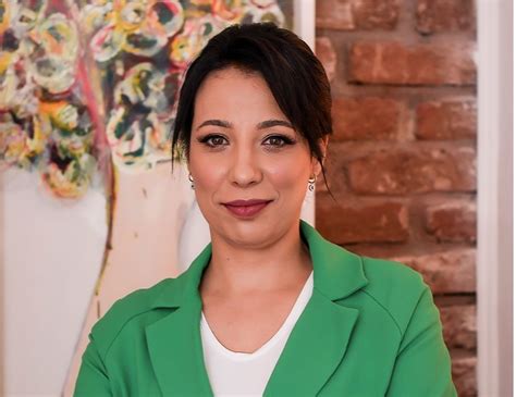 Колумна на проф Ана Чупеска Три чисти Трилинг